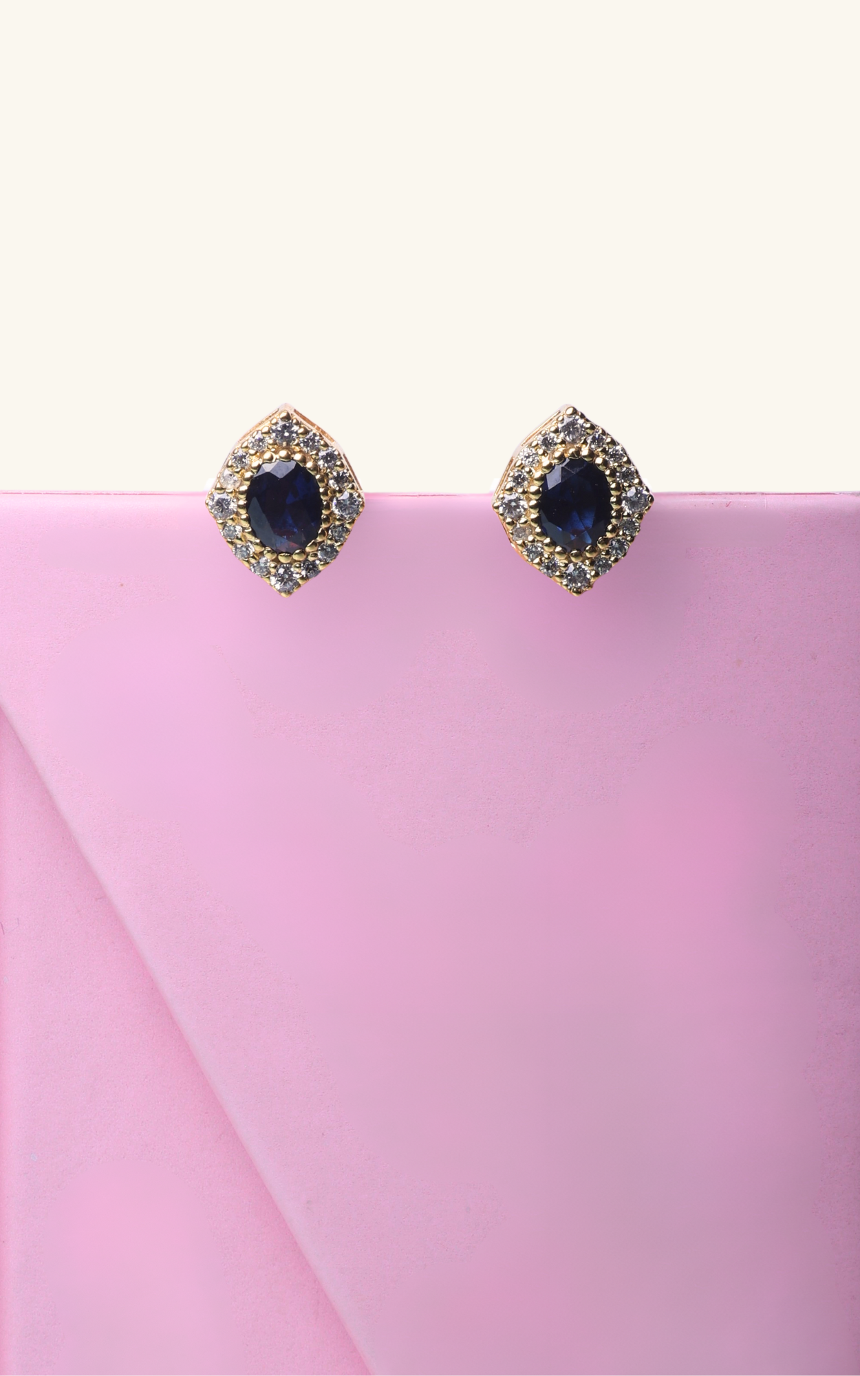 Royal Gems Stone Studs - Hira Jewellery